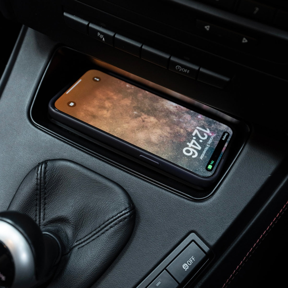 BMW 1 Series INDUKTIV Wireless Charger Retrofit | E81 E82 E87 E88 125i ...