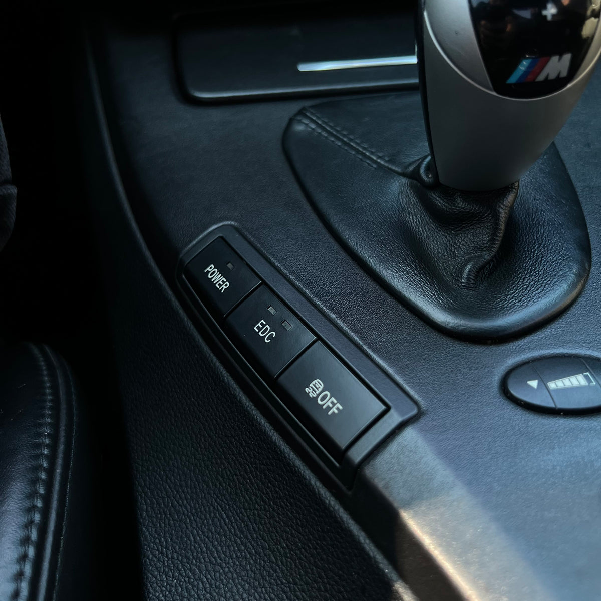 BMW E9X M3 Center Console Replacement OFF EDC POWER Buttons | E90 E92 ...